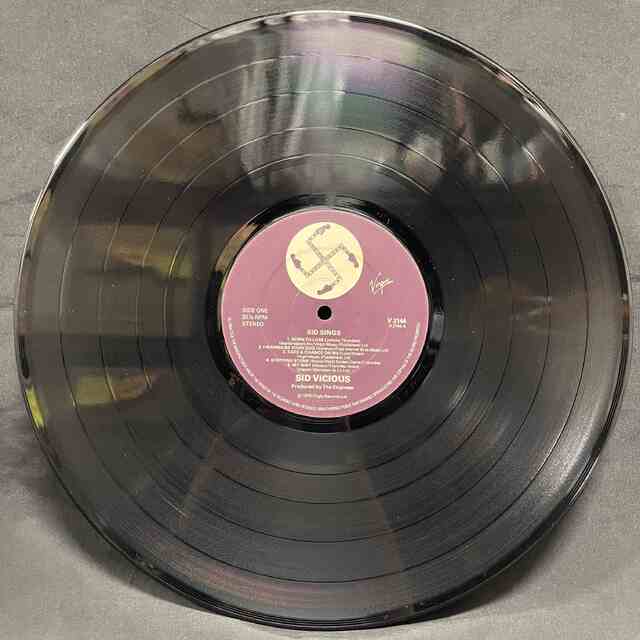 【中古】8/2(金) ～パンク界のカリスマ、SID VICIOUSによる'79年唯一ソロアルバム"SID SINGS"レアなナイフポスター付き ...