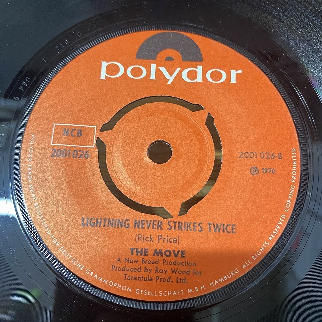 【本日の一枚】いいないいな、各国ジャケっていいな！ ～ The MoveからPink Floydまで、各国独自PS付7"シングルをまとめてご ...